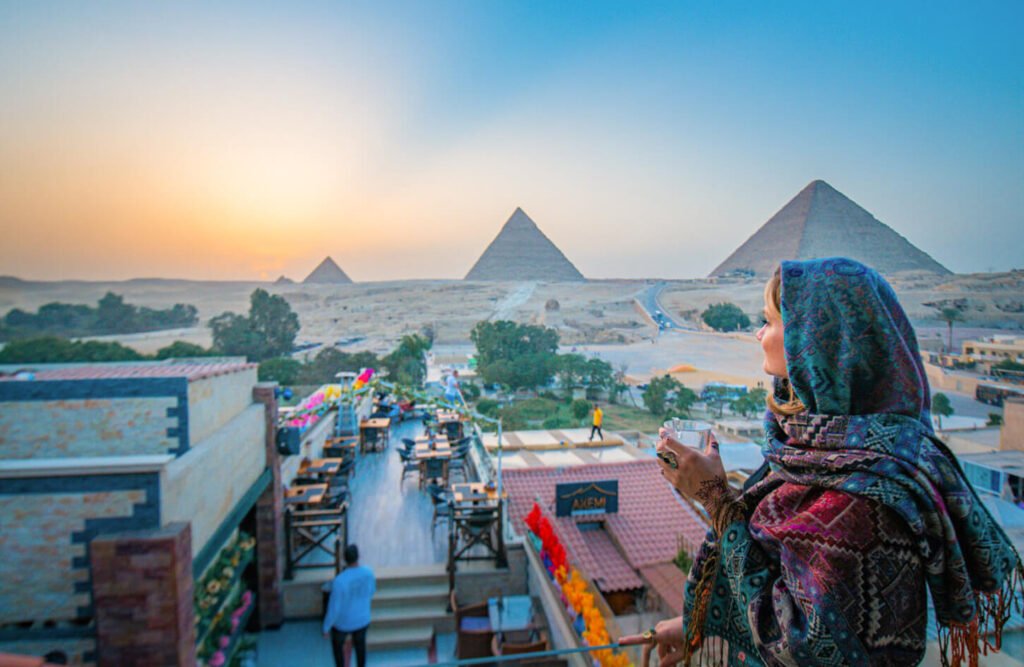 Restaurants Near Giza Pyramids | Top Picks & Views